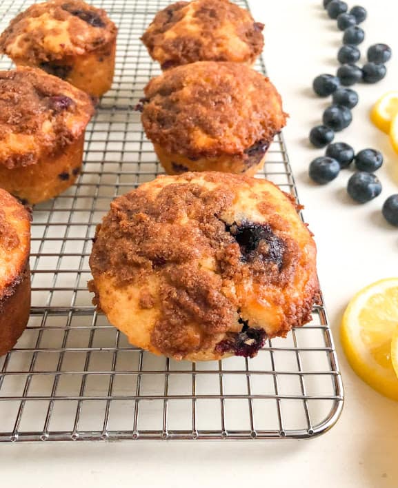 Lemon Blueberry Muffins with Crumb Topping – Amy's Delicious Mess
